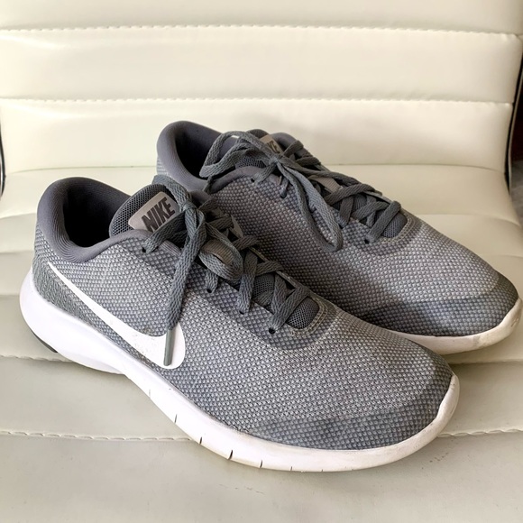 Nike | Shoes | Nike Flex Running Shoe Sz 7 | Poshmark